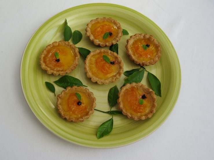 Rețetă De Coșulețe Cu Nucă și Gem. Un Desert Cu Puține Calorii și ...