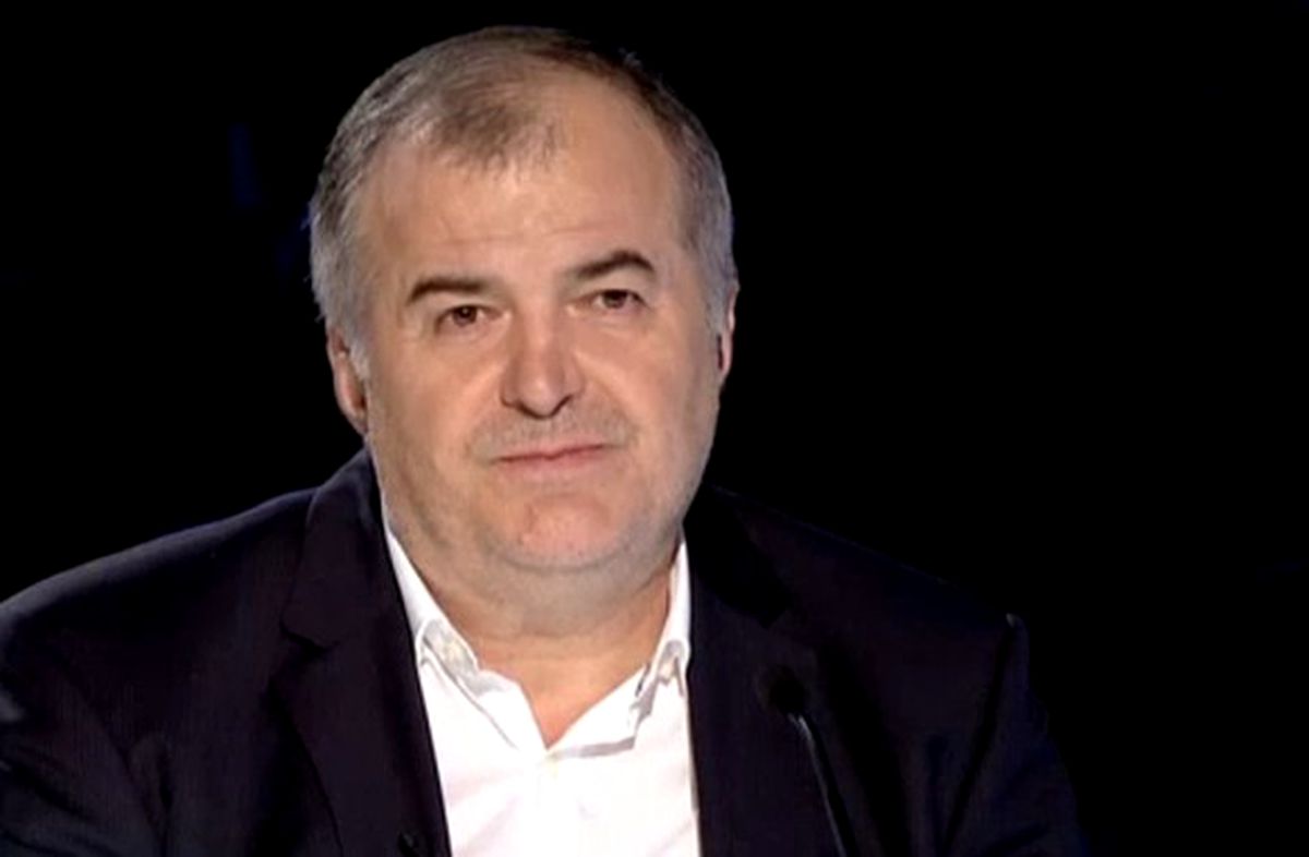 Florin Călinescu Are O Moşie în Toată Regula La ţară. Ce Animale Are Acolo