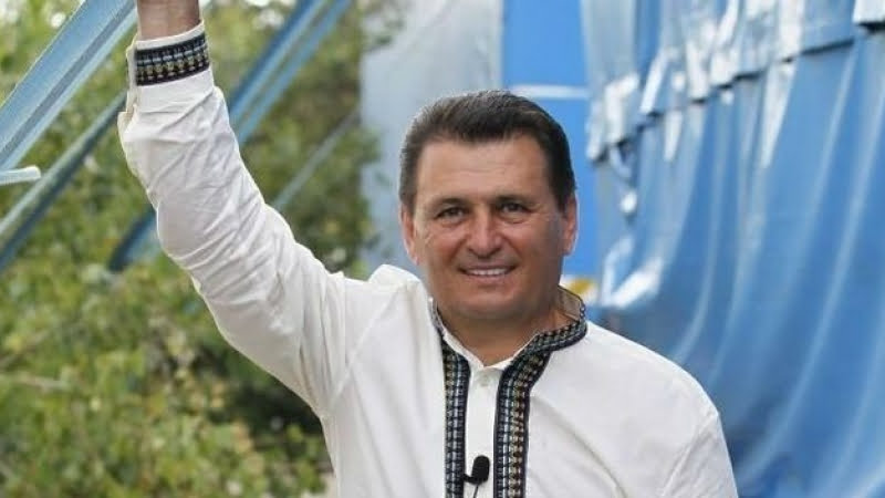 Cum Arăta Nea Marin Când Era Tânăr? E însurat De Mai Bine De 40 De Ani