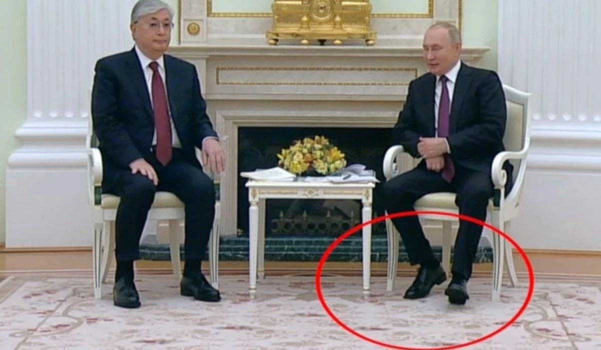 Momentul Când Picioarele Lui Vladimir Putin Tremură, Semn Că E Posibil ...