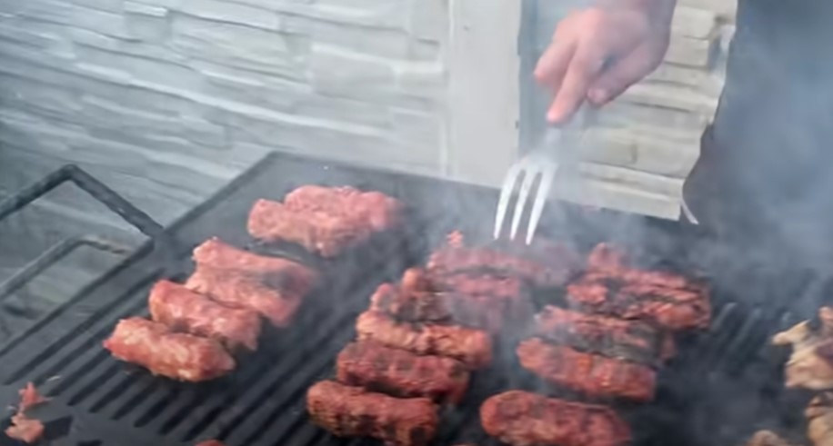 Ce A Pățit Un Român Care A încercat Să Facă Un Grătar De 1 Mai: „Sunt ...