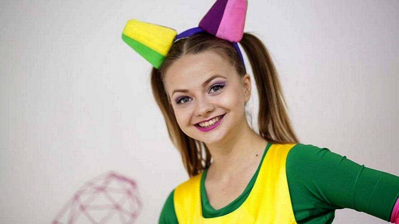 Povestea Din Spatele Personajului Fetiței Zurli. Vero Căliman A Vorbit Despre Cea Mai Mare Dramă ...