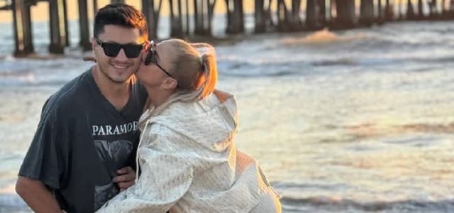 Care Este Relația Dintre Ronald Gavril și Fiul Anamariei Prodan